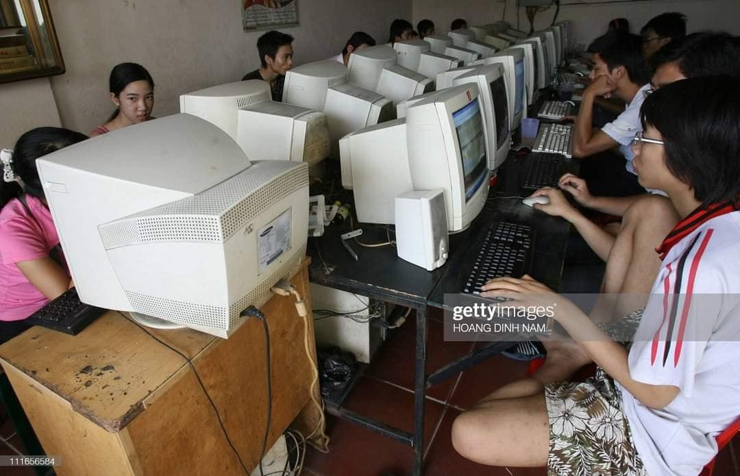 Bồi Hồi Với Chùm ảnh Quán Net Những Năm 2000 - Game Cuối