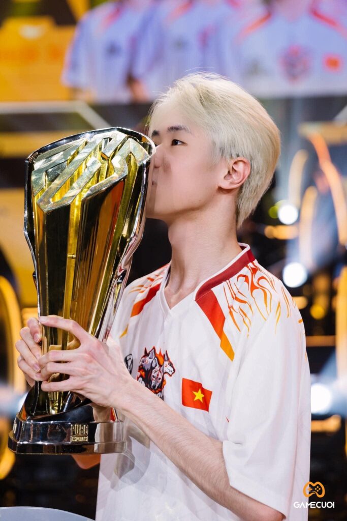 Himass Là Ai? Tuyển Thủ PUBG Hay Nhất Thế Giới Với 30.000 USD Tiền Thưởng Cá Nhân - Game Cuối