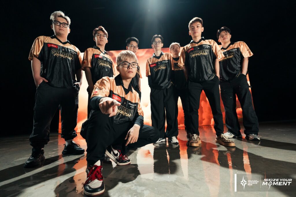 Hé lộ hình ảnh tập luyện ‘căng cực’ của Saigon Phantom tại Thái Lan ...